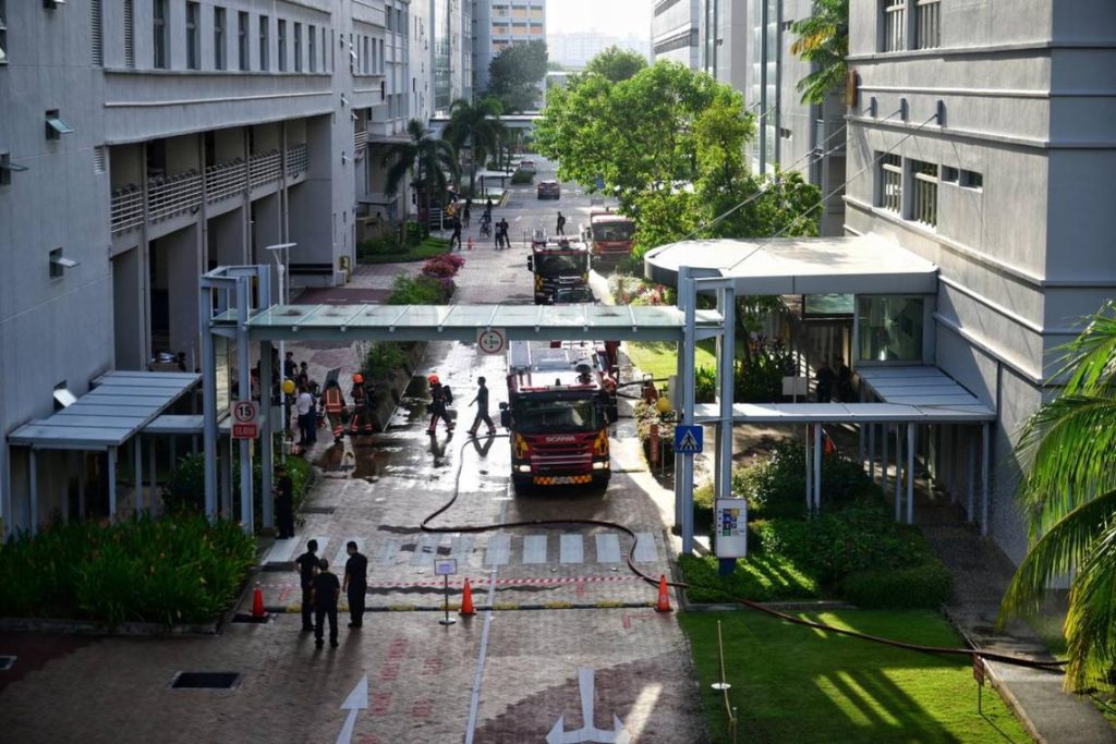 One taken to hospital after fire at data centre in Chai Chee – Causeway Traffic :: Live ...